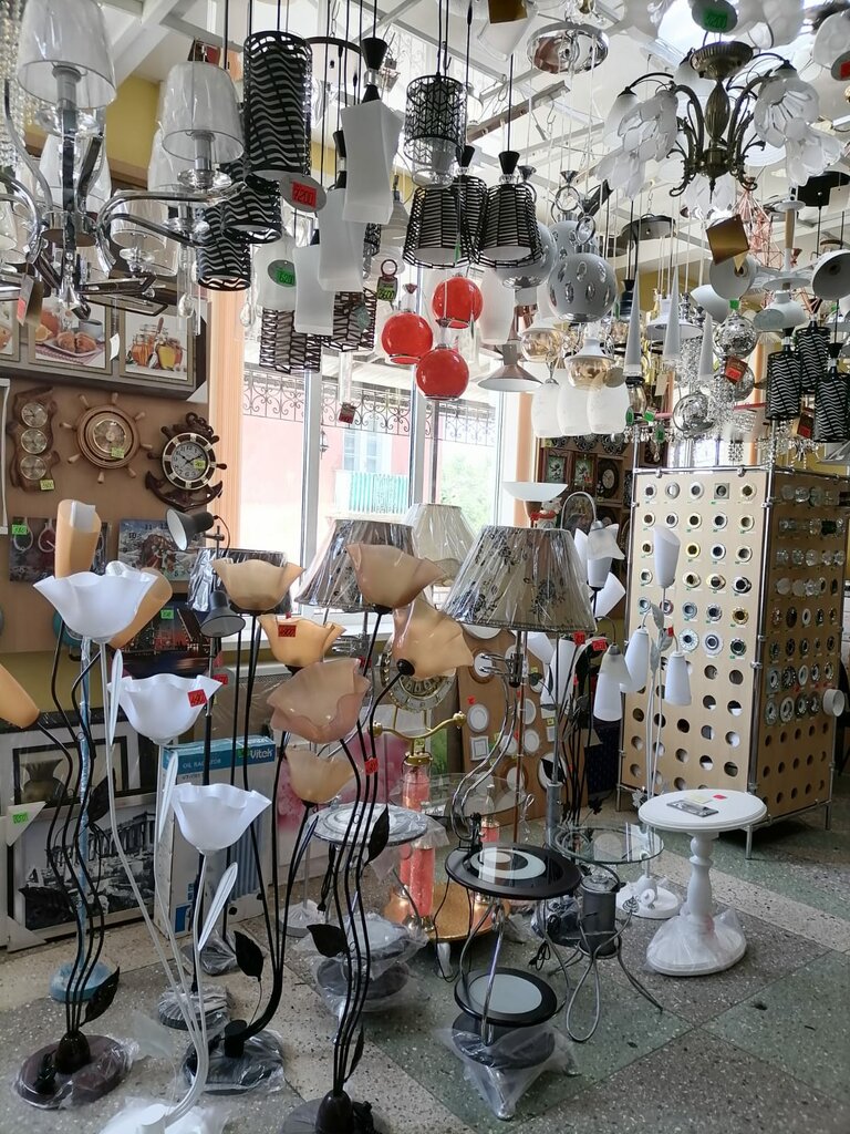 Lamba ve avize mağazaları Луч света, Klintsy, foto