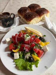 Очаг (Baksanskoye shosse No:88, selo Chegem-Vtoroy), kafe  Kabardino‑Balkarya'dan