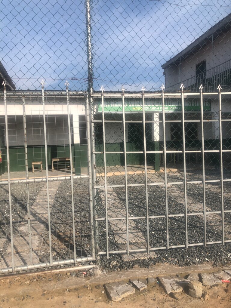 Üniversiteler Father's Will Educational Institute, Dünya, foto