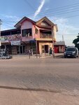 Esther's Corner (Kwashiman Road No:41), bar  Akra'dan