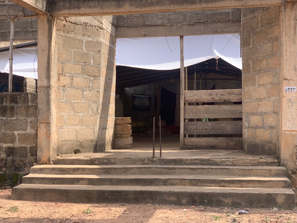 Dini dernekler Deeper Life Ministry, Dünya, foto