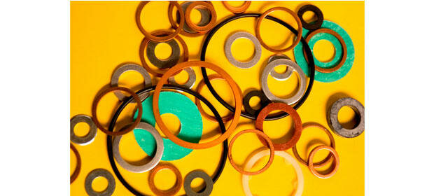 Otomobil yedek parçaları Cauchos Malaca, Medellin, foto