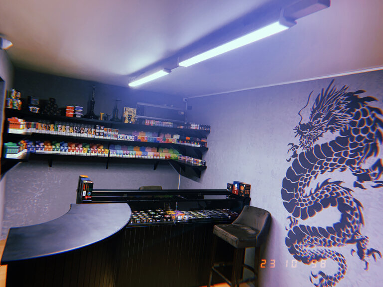 Tütün, sigara mağazaları Dragon smoke, Almatı, foto