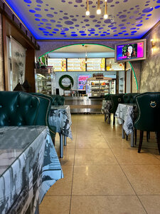 Cascade (ulitsa Chapayeva No:43), kafe  Labinsk'ten