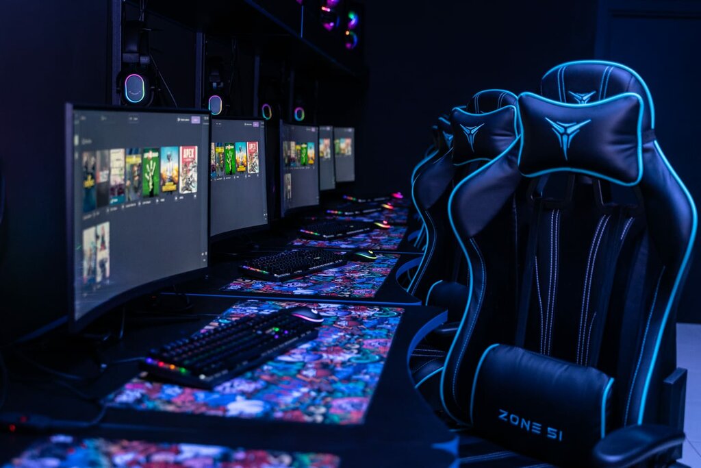 Bilgisayar kulübü Territory, Balaşiha, foto