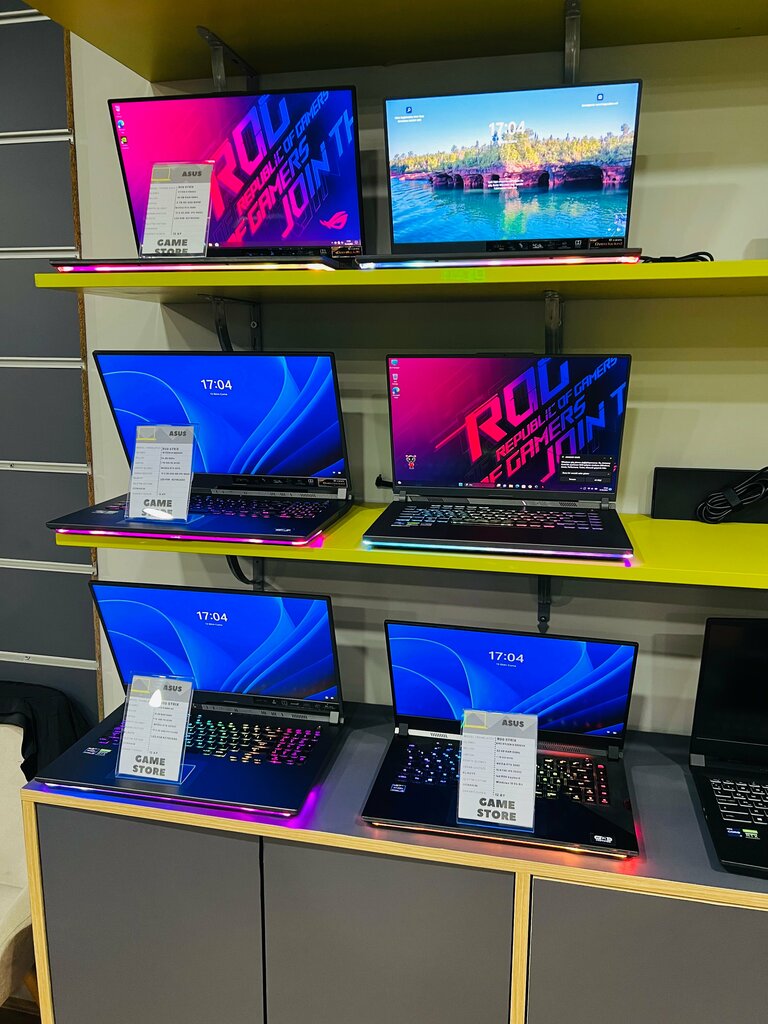 Bilgisayar mağazaları Game Store Computer System, İstanbul, foto