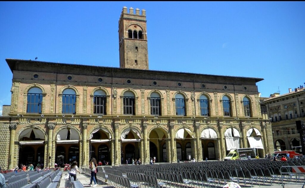 Turistik yerler palazzo Re Enzo, Bologna, foto
