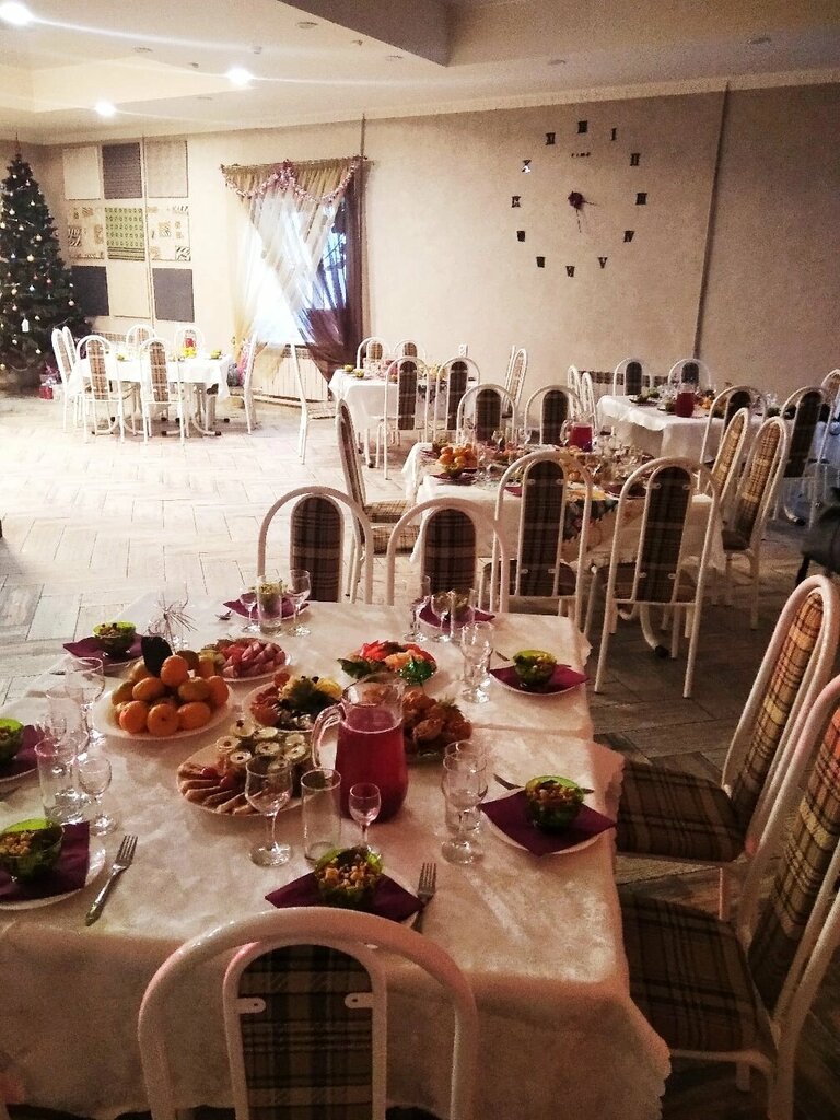 Düğün, toplantı salonu Adamant, Berezniki, foto