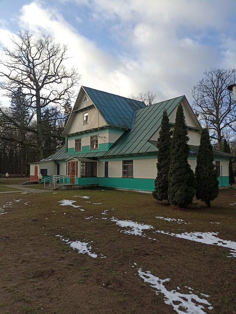 Turistik yerler Manor of Count Tyszkiewicz, Grodnenskaya oblastı, foto