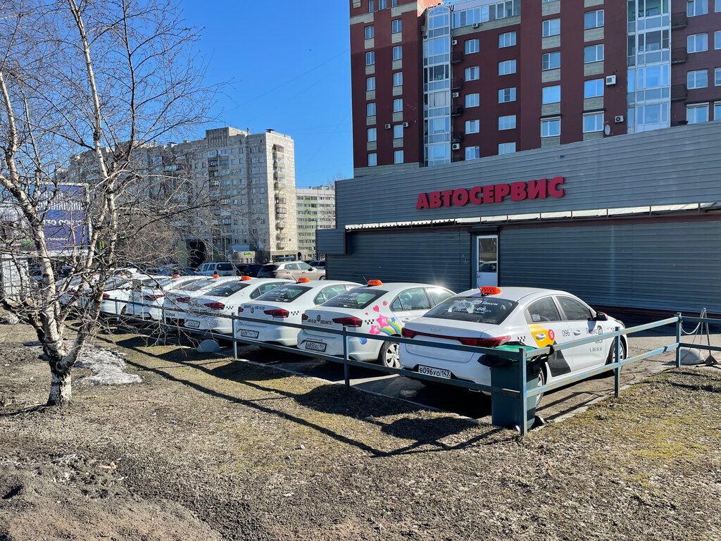 Taksi şirketi Taxopark № 1, Saint‑Petersburg, foto