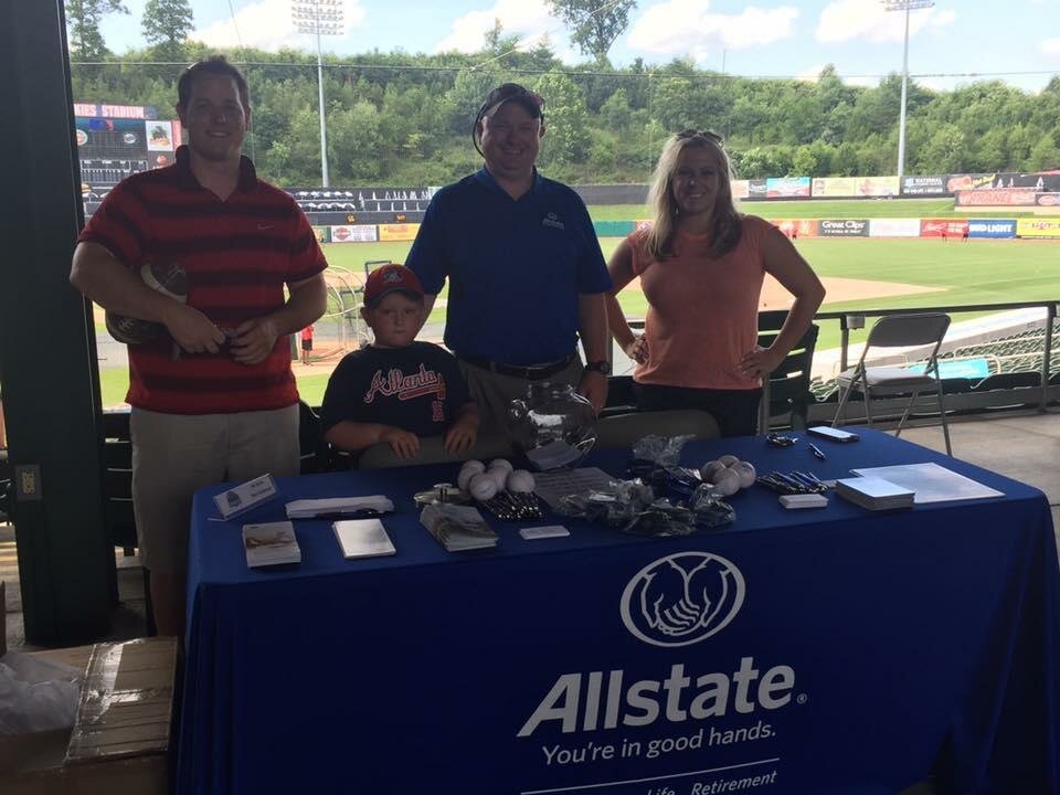 Sigorta şirketleri Dale Skidmore: Allstate Insurance, Tennessee Eyaleti, foto