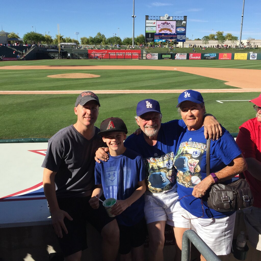 Sigorta şirketleri Sands Insurance Agency: Allstate Insurance, Arizona Eyaleti, foto