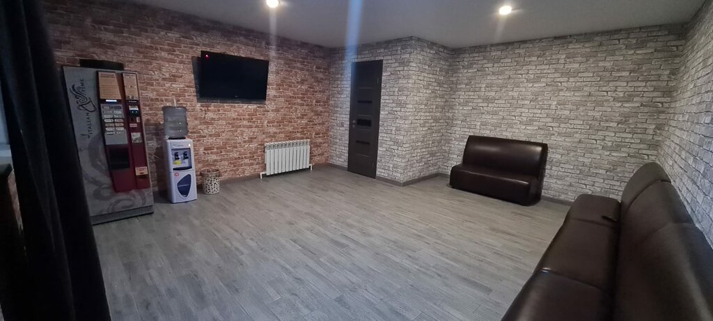 Oto yıkama Car wash on Sovetskaya, Samarskaya oblastı, foto