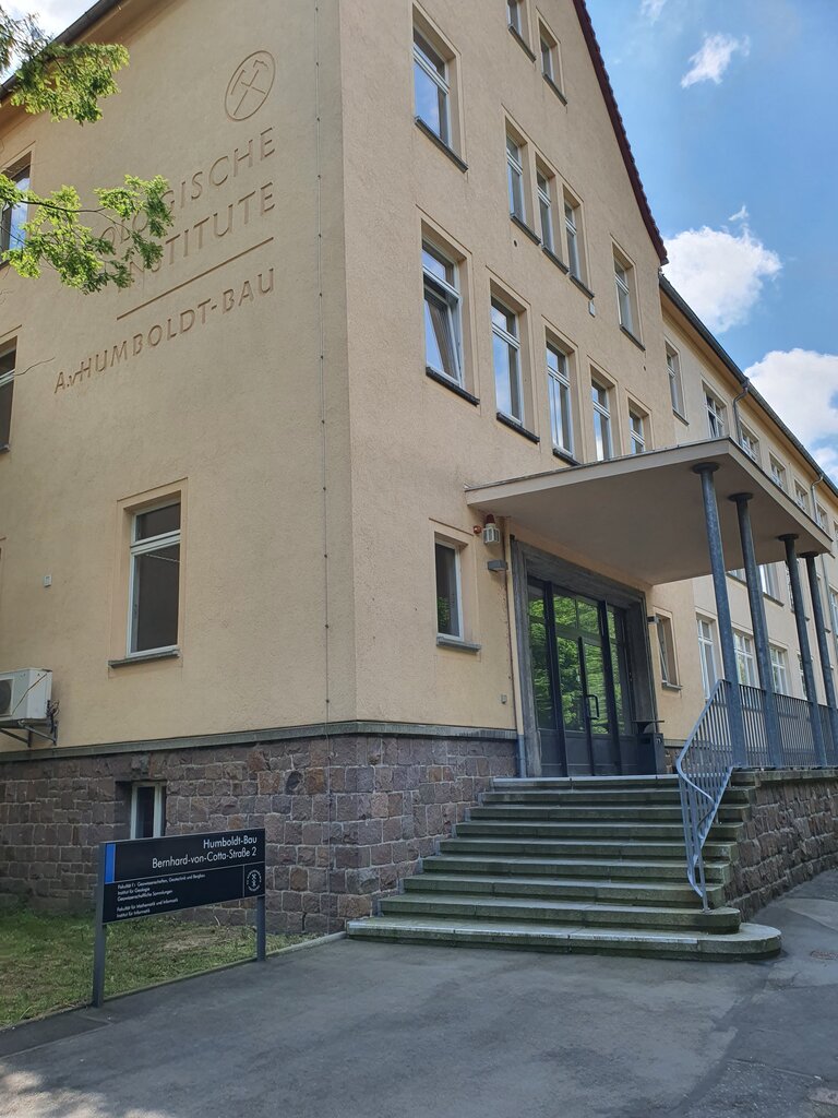 Üniversiteler Humboldt-Bau, Freiberg, foto