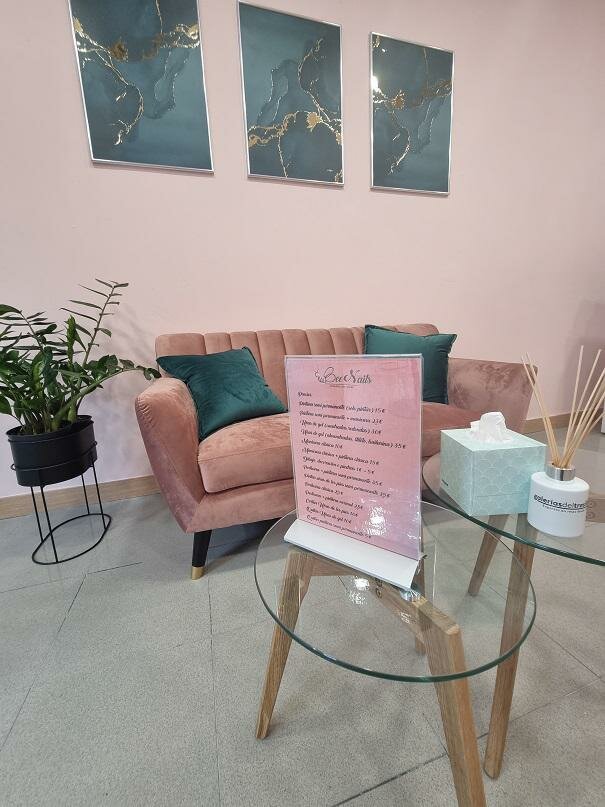 Güzellik salonu Bee Nails - Estudio de Uñas, Katalonya, foto