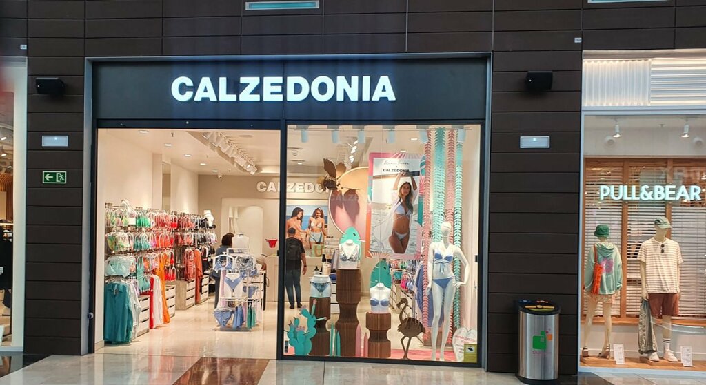 Giyim mağazası Calzedonia, Bask Ülkesi, foto