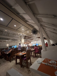 Мади (Alif Alif Atoll, Ellaidhoo island), restoran  Kuzey Ari'den