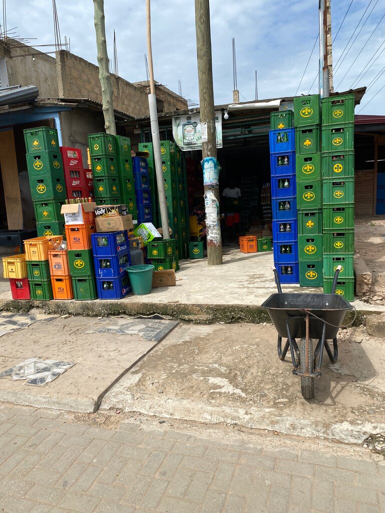 Alkollü içecek toptan K M Empire, Dünya, foto