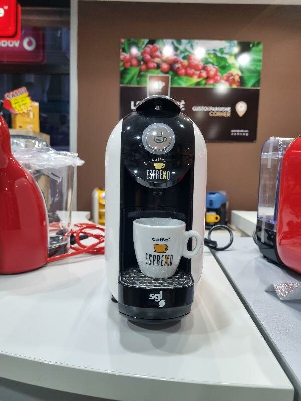 Beyaz eşya servisleri Revolution Coffee, Taranto, foto