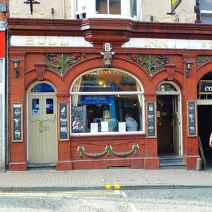 Bar Bull Inn, , foto