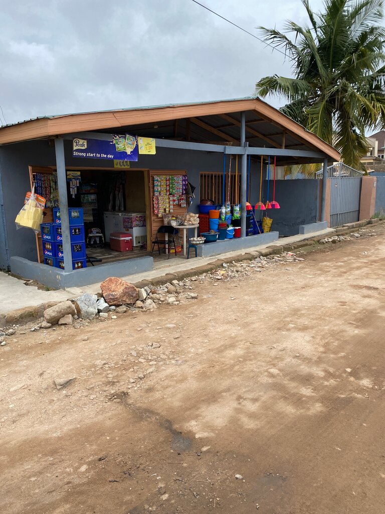 Alkolsüz içecekler Strong Store, Akra, foto