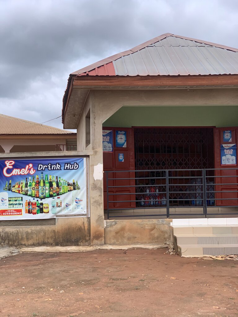 Bar Emel’s drink hub, Dünya, foto