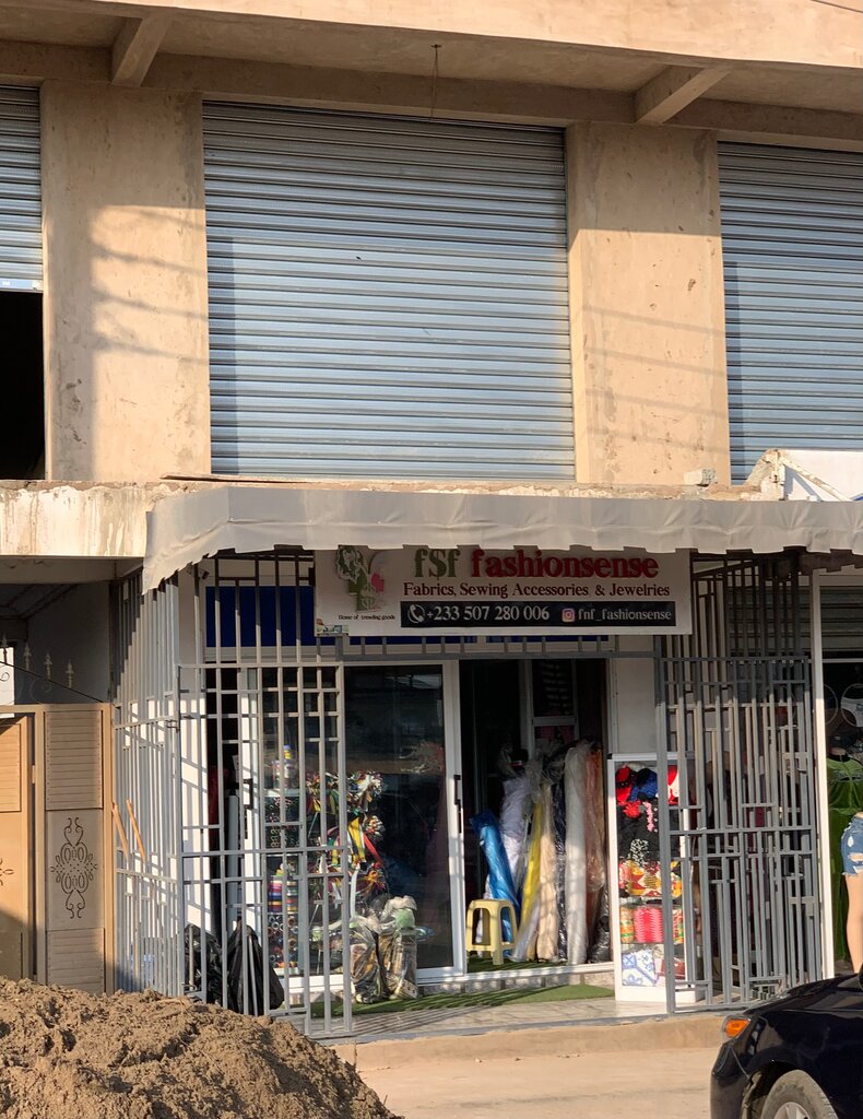 Giyim mağazası Fashion sense, Dünya, foto