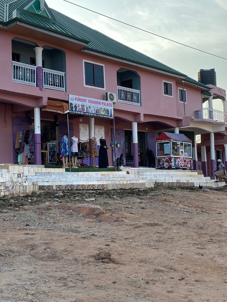 Giyim mağazası Fundot Fasion Palace, Dünya, foto