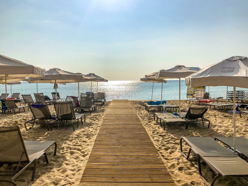 Emlak ofisi BulAdvisor, Güneş Sahili Tatil Tesisleri, foto