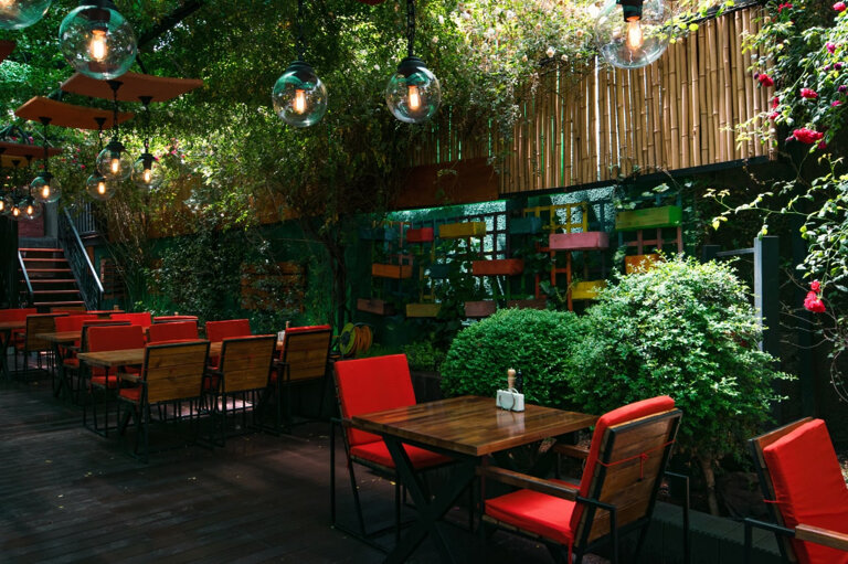 Kafe Sherwood, Tiflis, foto