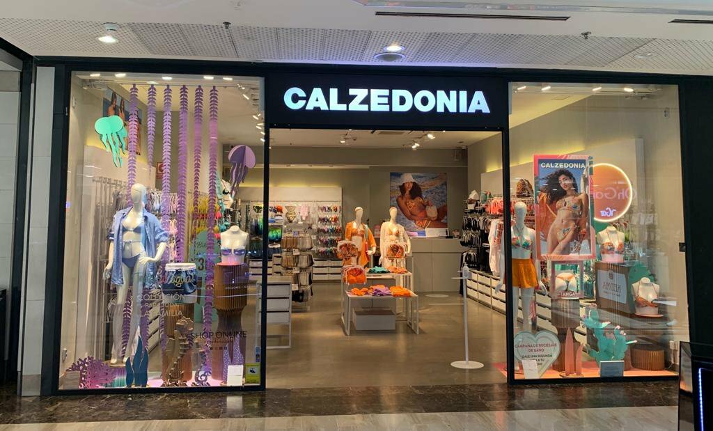Giyim mağazası Calzedonia, Zaragoza, foto