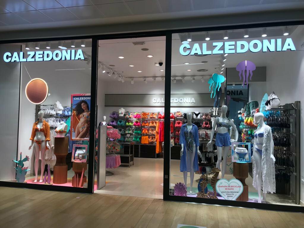 Giyim mağazası Calzedonia, Galisya, foto