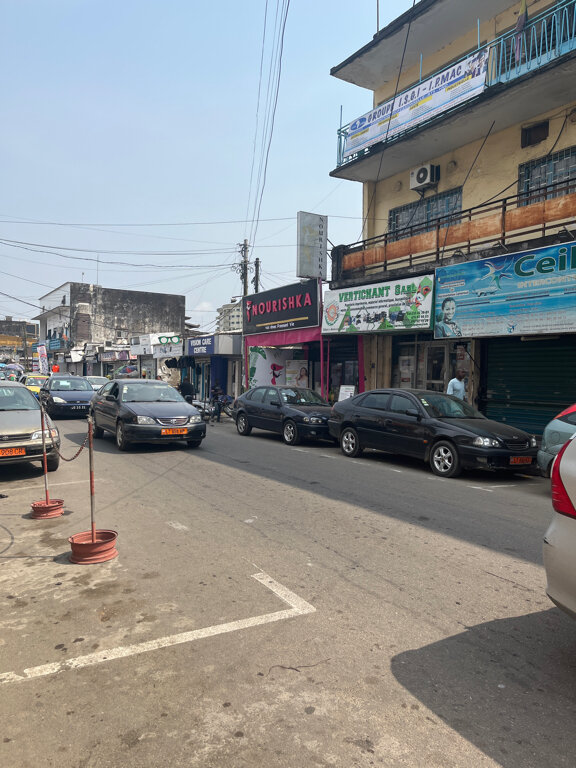 Alışveriş merkezleri Nouriska, Douala, foto
