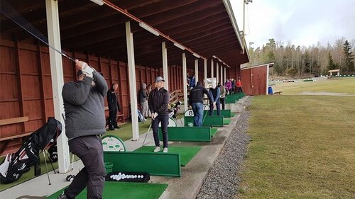 Spor ve eğlence merkezi Skerike Golfklubb, Vastmanland Vilayeti, foto