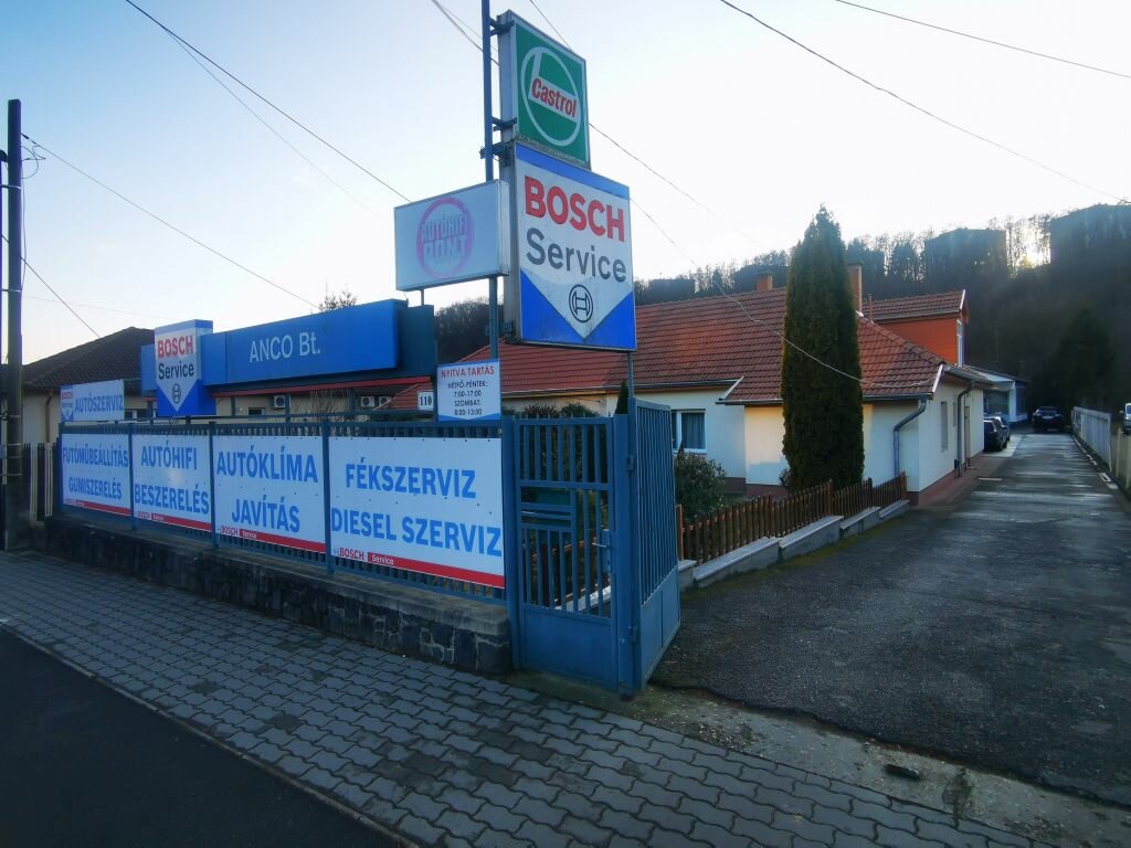 Otomobil servisi Bosch Car Service - Anco Bt. - Teljeskörű autószervíz - Automata váltó olajcsere -Autó Hifi - Autóklíma - Dízel porlasztók javítása, Dünya, foto