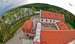 Zamek Gostynin (E30 Polska, 24), otel  Gostynin'den