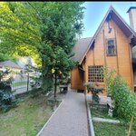 Magic chalet (Berezovaya Street No:130), otel  Soçi'den