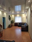 Просторный дом с баней для большой компании (Severny proyezd No:12), otel  Hvalynsk'ten