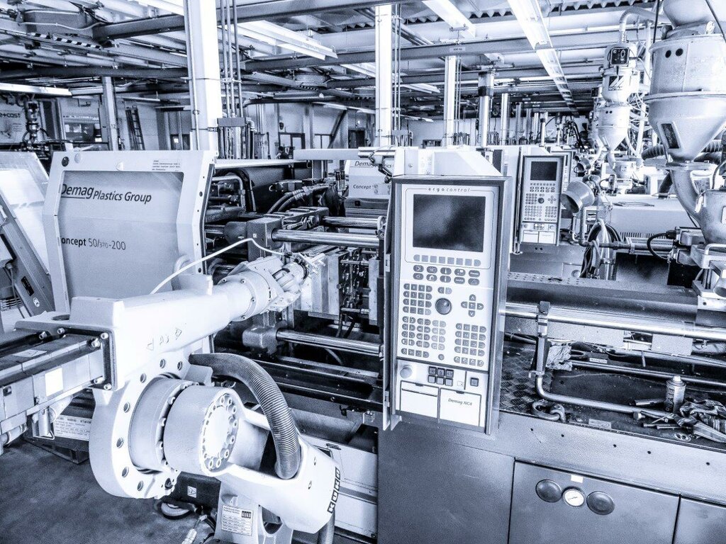 Plastik ürün üreticileri Nölle Kunststofftechnik GmbH, Kuzey Ren‑Vestfalya, foto