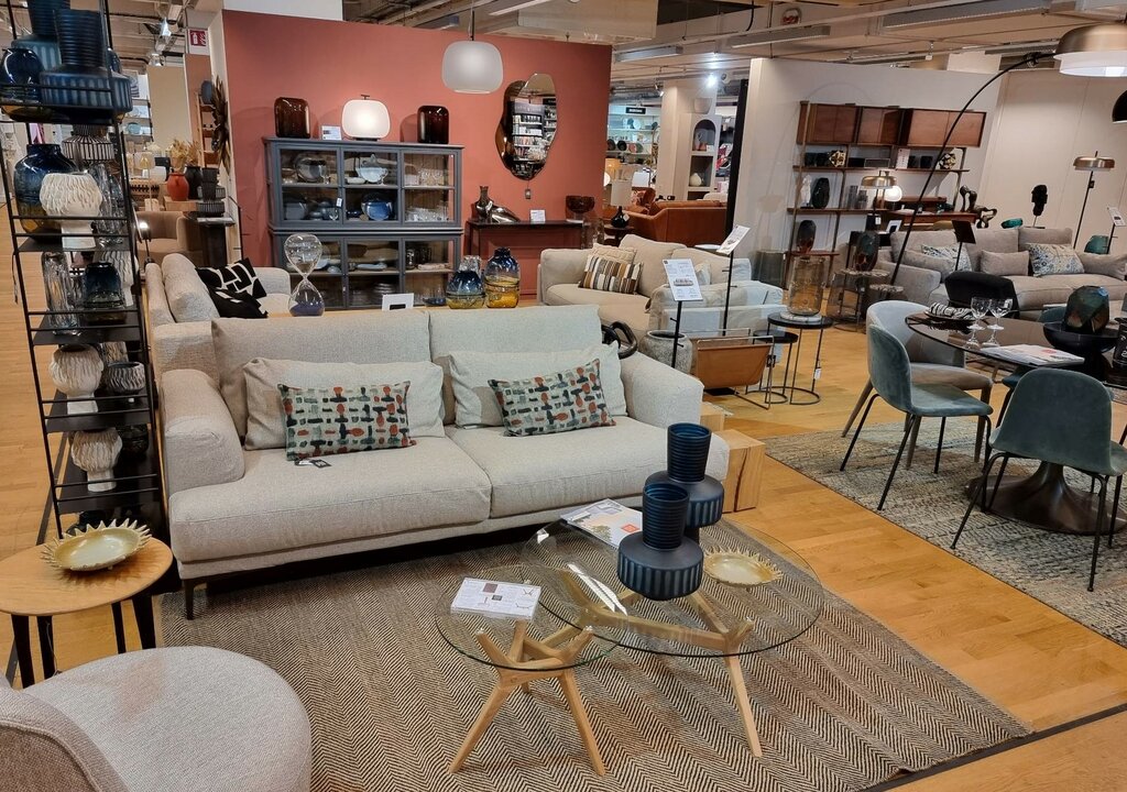 Mobilya mağazaları La Redoute Intérieurs - Galeries Lafayette Tours, Tours, foto