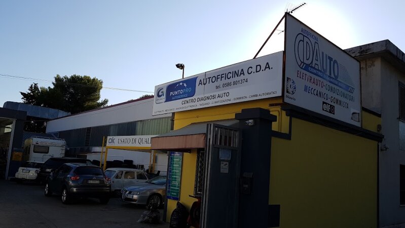 Otomobil servisi Autofficina Plurimarche Cda Centro Diagnosi Auto, Livorno, foto