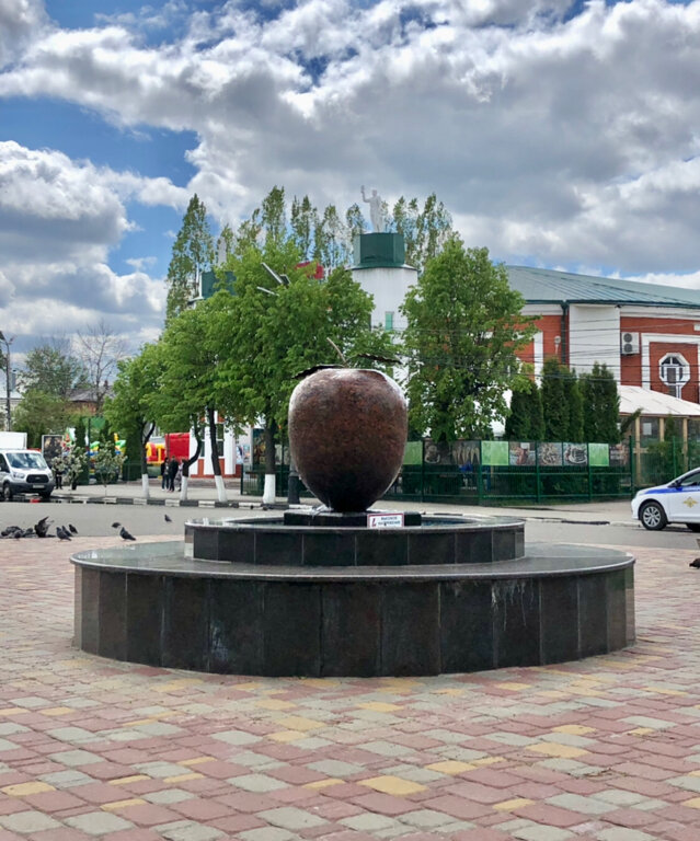 Dekorasyon ve süsleme, onur panosu Яблоко, Miçurinsk, foto