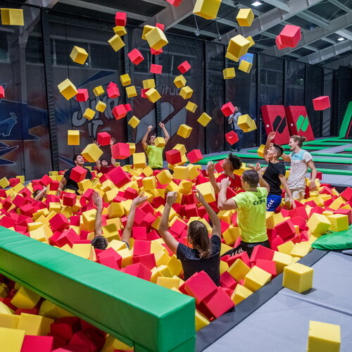 Trambolin merkezi Amplituda Trampoline Center, Novi Sad, foto