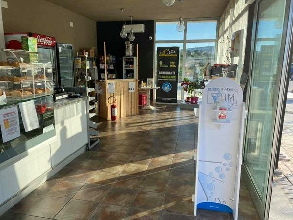 Otogaz dolum istasyonu Bss Buscinu Service Station - Stazione di Servizio, Sardunya, foto
