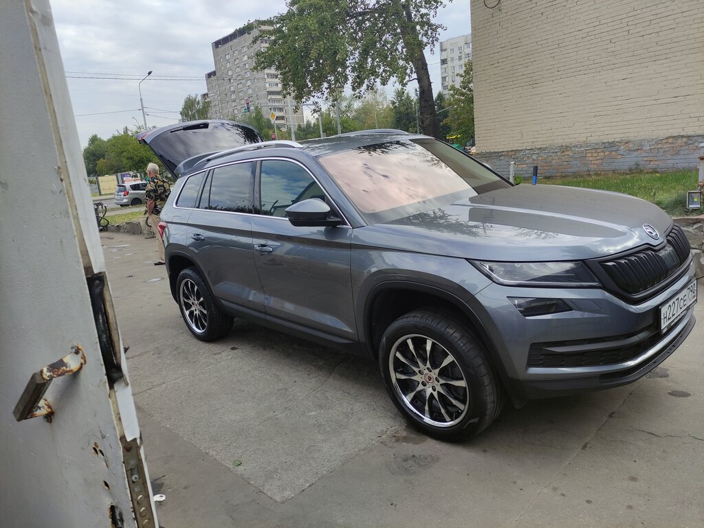 Oto lastik tamiri Citicar Wash&service, Moskova, foto