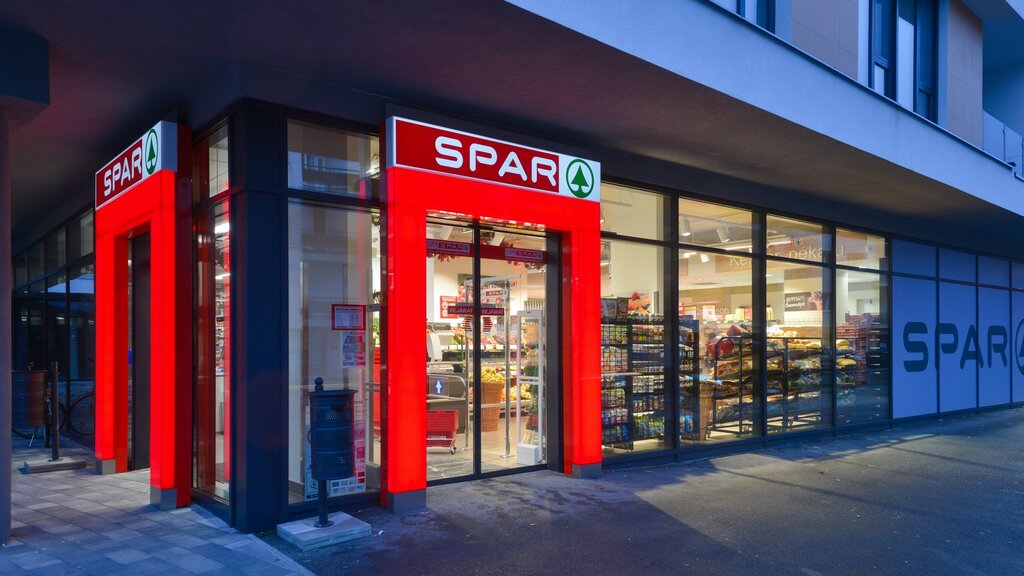 Süpermarket City Spar, Gyor, foto