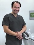 Dr. M. Sc. Hanes J. Peric (Tiergartenstraße No:114, City of Hanover), özel ağız ve diş sağlığı klinikleri ve muayenehaneleri  Hanover'den