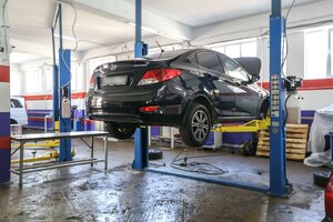Avtopilot (Chechyorsky Drive No:вл5Ас3), otomobil servisi  Moskova'dan