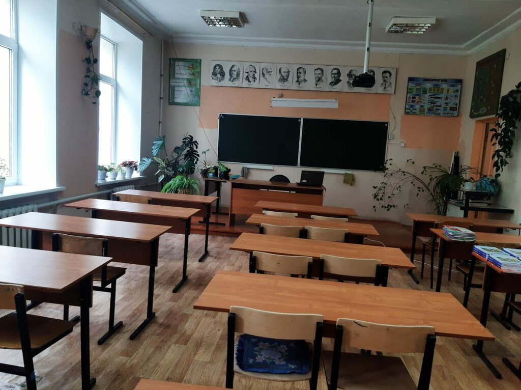 Ortaokul Yasnogorskaya srednyaya obshcheobrazovatelnaya shkola № 1, Mbou, Yasnogorsk, foto