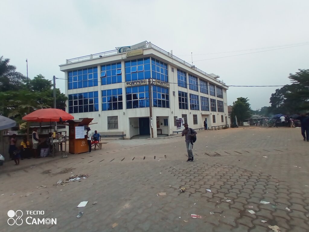 Dernekler, birlikler Caisse de Participation et de Promotion des Entreprises et a leur Developpement, Brazzaville, foto